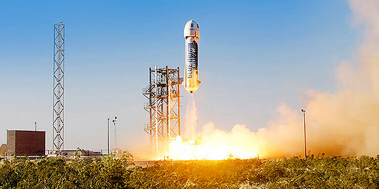 Reusable Space Rocket Is Successfully Launched And Landed