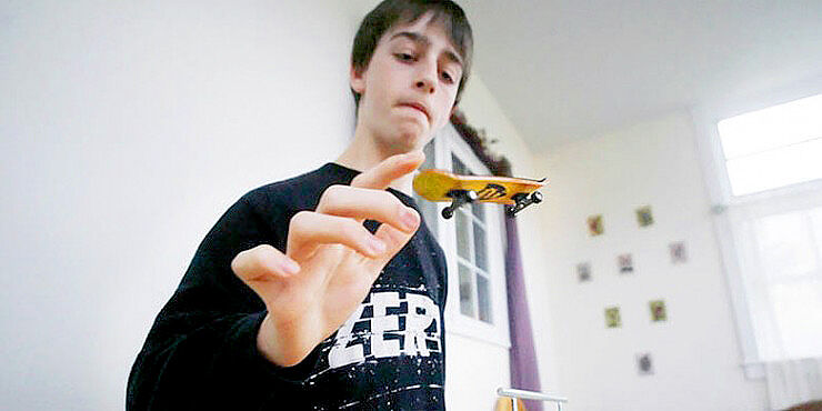 The Life of Pro Fingerboarder Mike Schneider