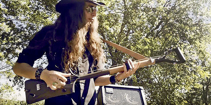 Justin Johnson's Shovel Guitar Blues Will Rock Your World